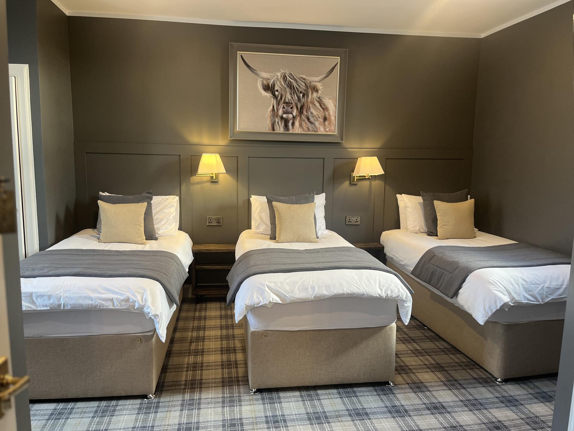 Fraser House Bed and Breakfast Inverness, Located Riverside Bed and ...