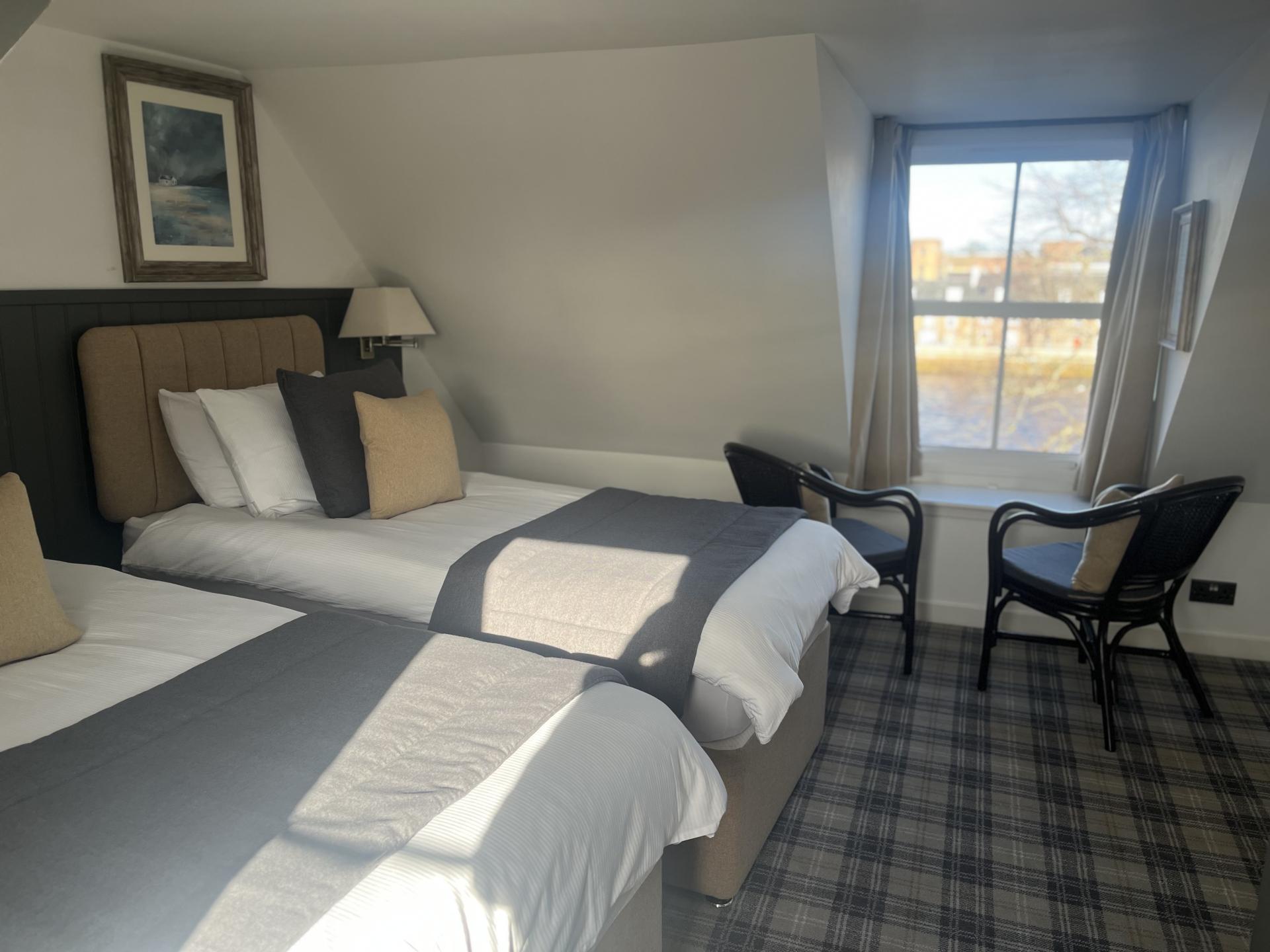 Fraser House Bed and Breakfast Inverness, Located Riverside Bed and ...