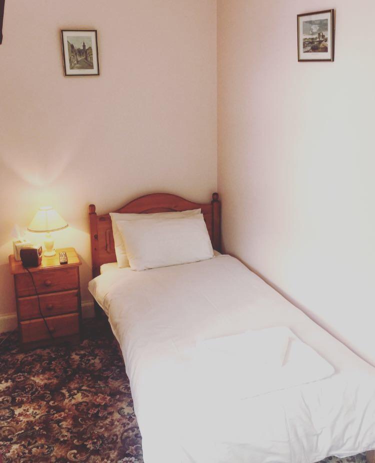 Fraser House Bed and Breakfast Inverness, Located Riverside Bed and ...